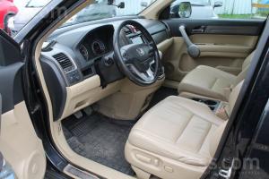 Melns Honda CR-V 2007 Daugavpils, ar dzinēja tilpumu 2.20 L un nobraukumu 295 tūkst. km par 4690 €, foto 17 vietnē AUTOMOTO.COM.LV