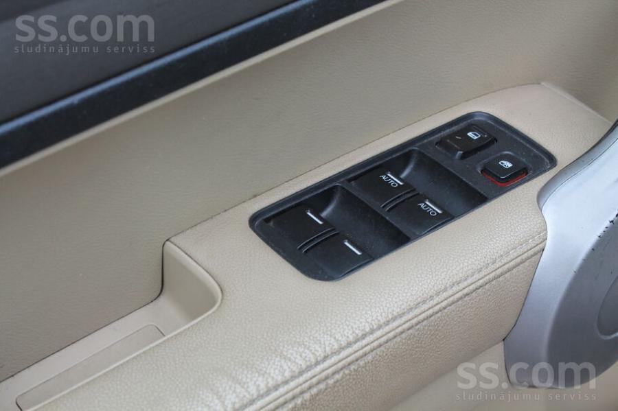Melns Honda CR-V 2007 Daugavpils, ar dzinēja tilpumu 2.20 L un nobraukumu 295 tūkst. km par 4690 €, foto 19 vietnē AUTOMOTO.COM.LV