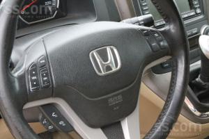 Melns Honda CR-V 2007 Daugavpils, ar dzinēja tilpumu 2.20 L un nobraukumu 295 tūkst. km par 4690 €, foto 20 vietnē AUTOMOTO.COM.LV