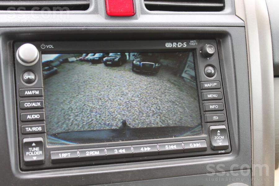 Melns Honda CR-V 2007 Daugavpils, ar dzinēja tilpumu 2.20 L un nobraukumu 295 tūkst. km par 4690 €, foto 24 vietnē AUTOMOTO.COM.LV