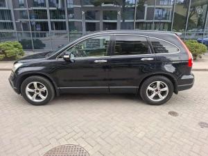 Black Honda CR-V 2007 in Vilnius, with an engine capacity of 2.00 L and mileage of 248 thousand km for 4800 €, photo 9 on AUTOMOTO.COM.LV