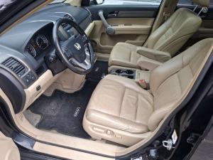 Black Honda CR-V 2007 in Vilnius, with an engine capacity of 2.00 L and mileage of 248 thousand km for 4800 €, photo 10 on AUTOMOTO.COM.LV