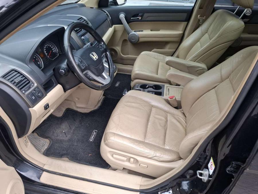 Black Honda CR-V 2007 in Vilnius, with an engine capacity of 2.00 L and mileage of 248 thousand km for 4800 €, photo 10 on AUTOMOTO.COM.LV