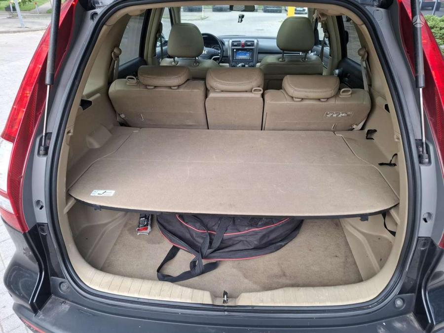 Black Honda CR-V 2007 in Vilnius, with an engine capacity of 2.00 L and mileage of 248 thousand km for 4800 €, photo 12 on AUTOMOTO.COM.LV