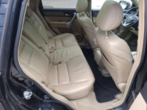 Black Honda CR-V 2007 in Vilnius, with an engine capacity of 2.00 L and mileage of 248 thousand km for 4800 €, photo 13 on AUTOMOTO.COM.LV