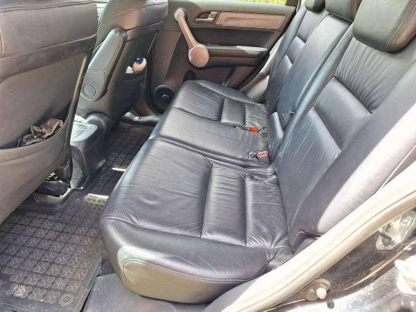 Melns Honda CR-V 2007 Šauļi, ar dzinēja tilpumu 2.20 L un nobraukumu 334 tūkst. km par 5500 €, foto 6 vietnē AUTOMOTO.COM.LV