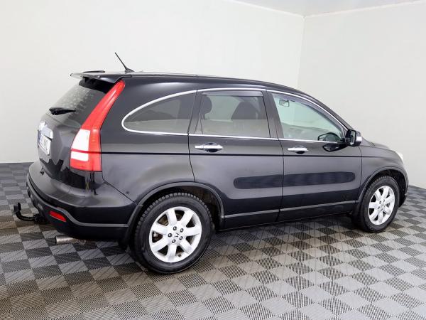 Black Honda CR-V 2007 in Tallinn, with an engine capacity of 2.00 L and mileage of 234 thousand km for 2999 €, photo 11 on AUTOMOTO.COM.LV