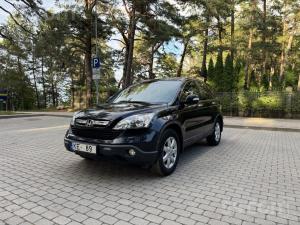 Melns Honda CR-V 2007 Jūrmala, ar dzinēja tilpumu 2.00 L un nobraukumu 179 tūkst. km par 3900 €, foto 7 vietnē AUTOMOTO.COM.LV