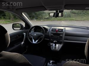 Melns Honda CR-V 2007 Jūrmala, ar dzinēja tilpumu 2.00 L un nobraukumu 179 tūkst. km par 3900 €, foto 11 vietnē AUTOMOTO.COM.LV