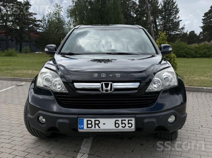 Melns Honda CR-V 2007 Liepāja, ar dzinēja tilpumu 2.20 L un nobraukumu 302 tūkst. km par 4700 €, foto 7 vietnē AUTOMOTO.COM.LV