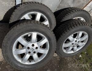 Melns Honda CR-V 2007 Liepāja, ar dzinēja tilpumu 2.20 L un nobraukumu 302 tūkst. km par 4700 €, foto 13 vietnē AUTOMOTO.COM.LV