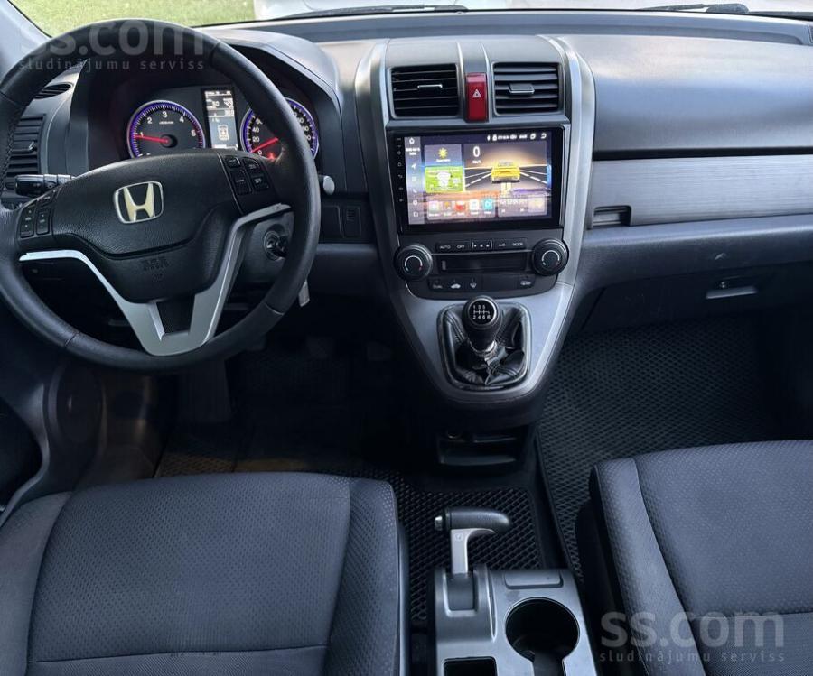 Melns Honda CR-V 2007 Liepāja, ar dzinēja tilpumu 2.20 L un nobraukumu 302 tūkst. km par 4700 €, foto 18 vietnē AUTOMOTO.COM.LV