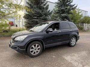 Melns Honda CR-V 2007 Marijampole, ar dzinēja tilpumu 2.00 L un nobraukumu 274 tūkst. km par 3650 €, foto 9 vietnē AUTOMOTO.COM.LV