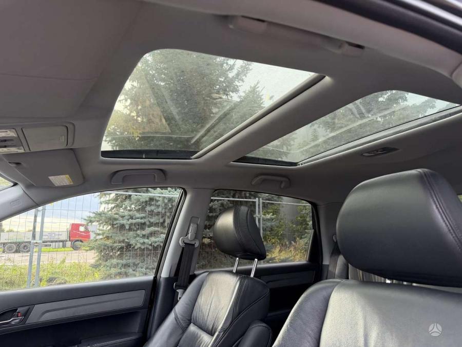 Melns Honda CR-V 2007 Marijampole, ar dzinēja tilpumu 2.00 L un nobraukumu 274 tūkst. km par 3650 €, foto 10 vietnē AUTOMOTO.COM.LV