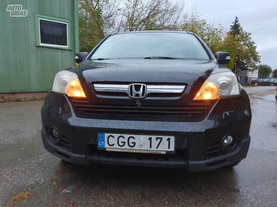 Melns Honda CR-V 2007 Kauņa, ar dzinēja tilpumu 2.00 L un nobraukumu 290 tūkst. km par 3450 €, foto 3 vietnē AUTOMOTO.COM.LV