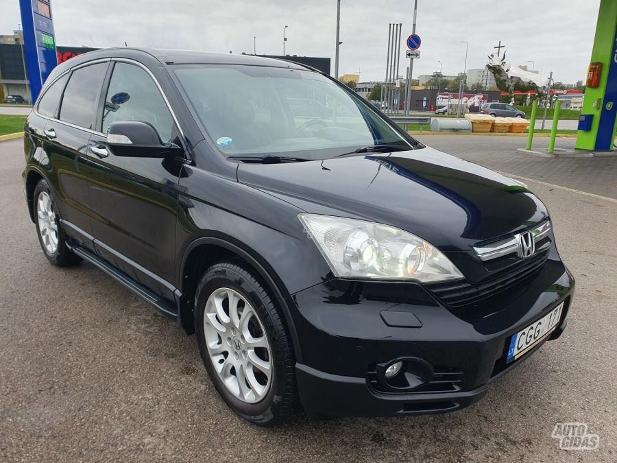 Melns Honda CR-V 2007 Kauņa, ar dzinēja tilpumu 2.00 L un nobraukumu 297 tūkst. km par 3450 €, foto 1 vietnē AUTOMOTO.COM.LV