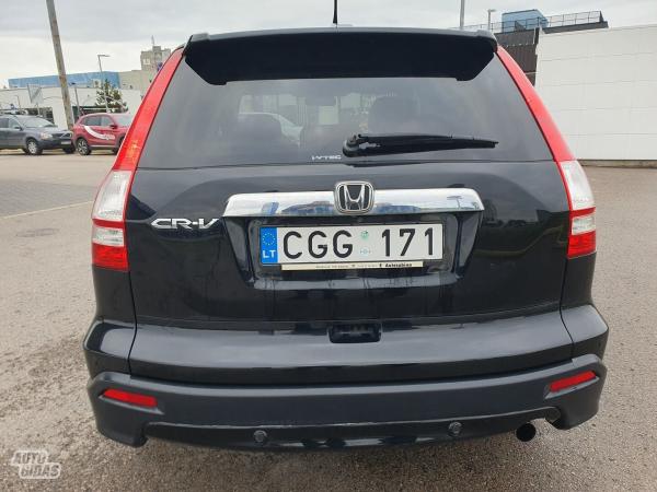Melns Honda CR-V 2007 Kauņa, ar dzinēja tilpumu 2.00 L un nobraukumu 297 tūkst. km par 3450 €, foto 6 vietnē AUTOMOTO.COM.LV