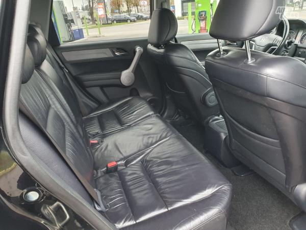 Melns Honda CR-V 2007 Kauņa, ar dzinēja tilpumu 2.00 L un nobraukumu 297 tūkst. km par 3450 €, foto 10 vietnē AUTOMOTO.COM.LV