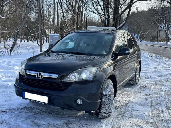 Melns Honda CR-V 2008 Viļņa, ar dzinēja tilpumu 2.20 L un nobraukumu 351 tūkst. km par 4000 €, foto 1 vietnē AUTOMOTO.COM.LV