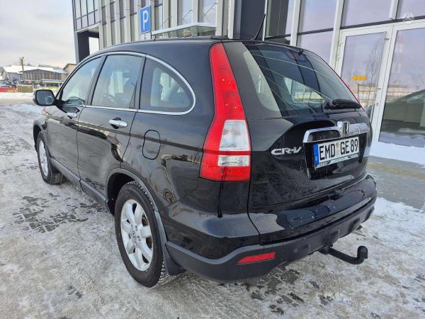 Melns Honda CR-V 2008 Viļņa, ar dzinēja tilpumu 2.20 L un nobraukumu 268 tūkst. km par 5500 €, foto 5 vietnē AUTOMOTO.COM.LV