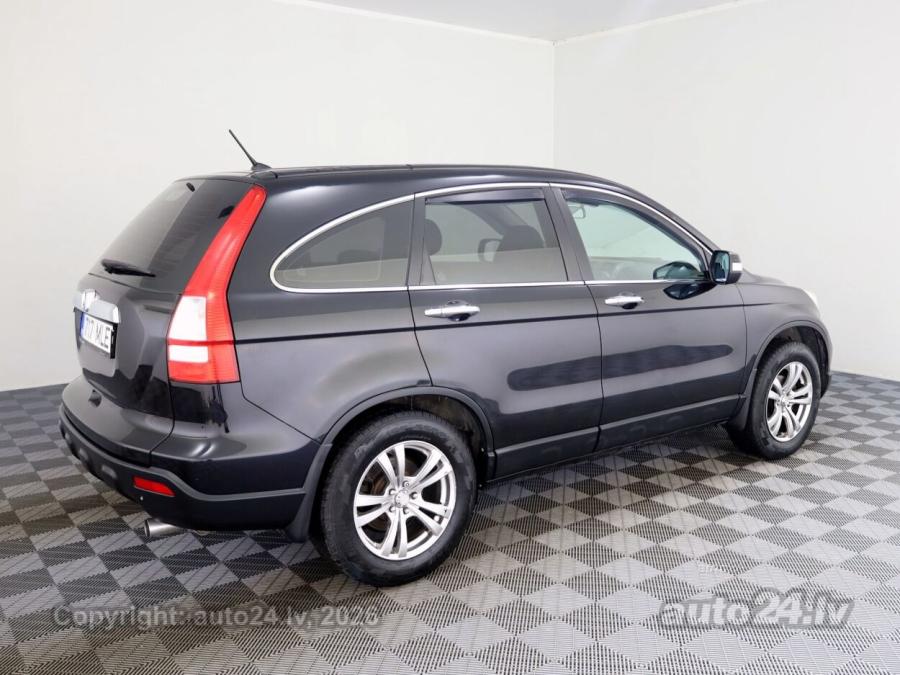 Black Honda CR-V 2008 in Tallinn, with an engine capacity of 2.00 L and mileage of 187 thousand km for 3999 €, photo 3 on AUTOMOTO.COM.LV