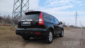 Melns Honda CR-V 2008 Rīga, ar dzinēja tilpumu 2.20 L un nobraukumu 316 tūkst. km par 3800 €, foto 5 vietnē AUTOMOTO.COM.LV