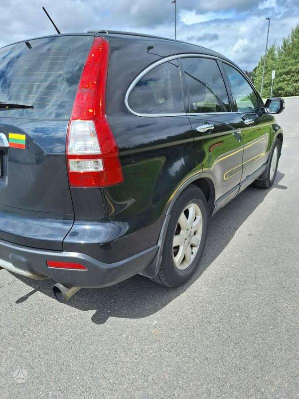 Melns Honda CR-V 2008 Utena, ar dzinēja tilpumu 2.20 L un nobraukumu 380 tūkst. km par 4200 €, foto 9 vietnē AUTOMOTO.COM.LV