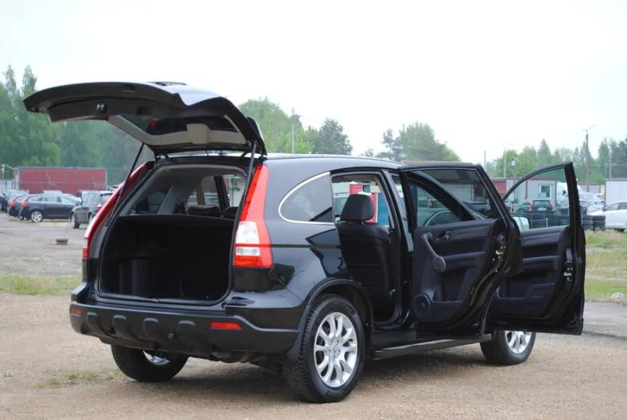 Melns Honda CR-V 2008 Rīga, ar dzinēja tilpumu 2.20 L un nobraukumu 225 tūkst. km par 6390 €, foto 8 vietnē AUTOMOTO.COM.LV