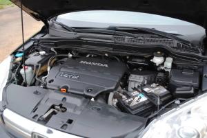 Melns Honda CR-V 2008 Rīga, ar dzinēja tilpumu 2.20 L un nobraukumu 225 tūkst. km par 6390 €, foto 17 vietnē AUTOMOTO.COM.LV