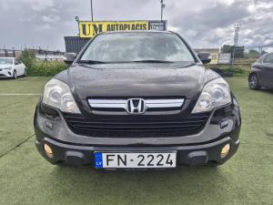 Melns Honda CR-V 2008 Liepāja, ar dzinēja tilpumu 2.00 L un nobraukumu 175 tūkst. km par 5300 €, foto 3 vietnē AUTOMOTO.COM.LV