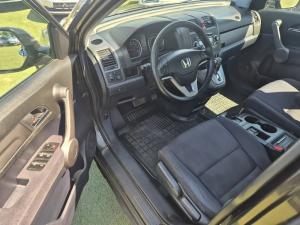 Melns Honda CR-V 2008 Liepāja, ar dzinēja tilpumu 2.00 L un nobraukumu 175 tūkst. km par 5300 €, foto 10 vietnē AUTOMOTO.COM.LV