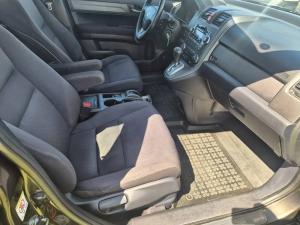 Melns Honda CR-V 2008 Liepāja, ar dzinēja tilpumu 2.00 L un nobraukumu 175 tūkst. km par 5300 €, foto 17 vietnē AUTOMOTO.COM.LV