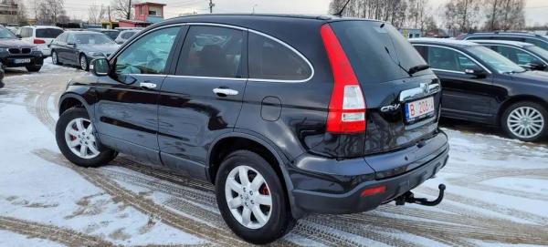 Melns Honda CR-V 2008 Rīga, ar dzinēja tilpumu 2.20 L un nobraukumu 257 tūkst. km par 6950 €, foto 3 vietnē AUTOMOTO.COM.LV