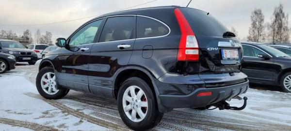 Melns Honda CR-V 2008 Rīga, ar dzinēja tilpumu 2.20 L un nobraukumu 257 tūkst. km par 6950 €, foto 4 vietnē AUTOMOTO.COM.LV