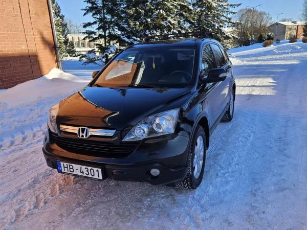 Melns Honda CR-V 2008 Jēkabpils, ar dzinēja tilpumu 2.20 L un nobraukumu 260 tūkst. km par 4990 €, foto 2 vietnē AUTOMOTO.COM.LV