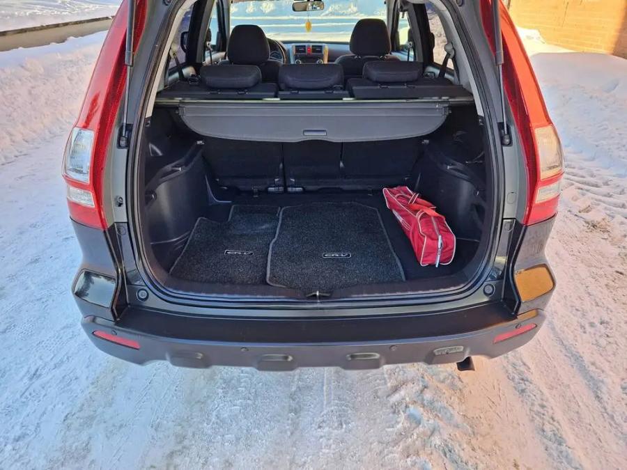 Melns Honda CR-V 2008 Jēkabpils, ar dzinēja tilpumu 2.20 L un nobraukumu 260 tūkst. km par 4990 €, foto 16 vietnē AUTOMOTO.COM.LV