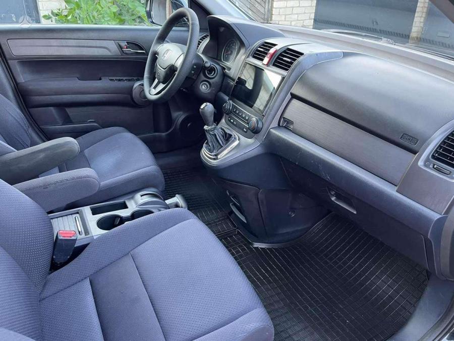 Melns Honda CR-V 2008 Jonava, ar dzinēja tilpumu 2.20 L un nobraukumu 325 tūkst. km par 4400 €, foto 9 vietnē AUTOMOTO.COM.LV