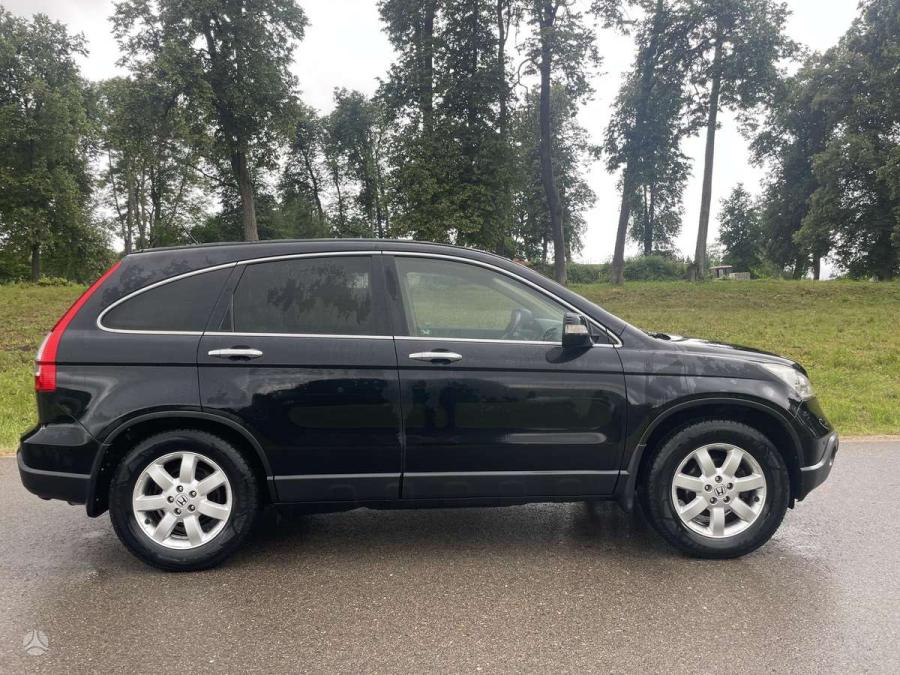 Melns Honda CR-V 2008 Viļņa, ar dzinēja tilpumu 2.20 L un nobraukumu 285 tūkst. km par 2850 €, foto 7 vietnē AUTOMOTO.COM.LV