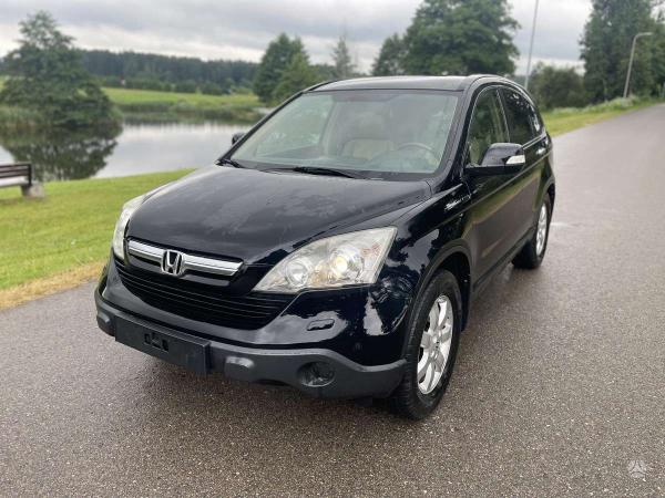 Black Honda CR-V 2008 in Vilnius, with an engine capacity of 2.20 L and mileage of 285 thousand km for 2850 €, photo 9 on AUTOMOTO.COM.LV