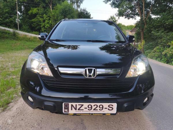 Black Honda CR-V 2008 in Vilnius, with an engine capacity of 2.20 L and mileage of 367 thousand km for 4300 €, photo 9 on AUTOMOTO.COM.LV