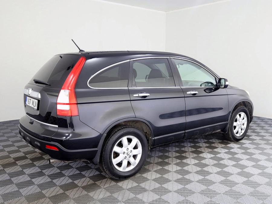 Melns Honda CR-V 2008 Tallina, ar dzinēja tilpumu 2.00 L un nobraukumu 288 tūkst. km par 2799 €, foto 4 vietnē AUTOMOTO.COM.LV