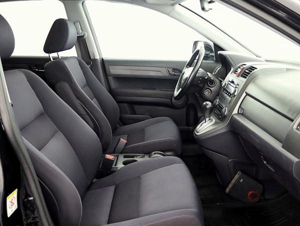 Melns Honda CR-V 2008 Tallina, ar dzinēja tilpumu 2.00 L un nobraukumu 288 tūkst. km par 2799 €, foto 6 vietnē AUTOMOTO.COM.LV