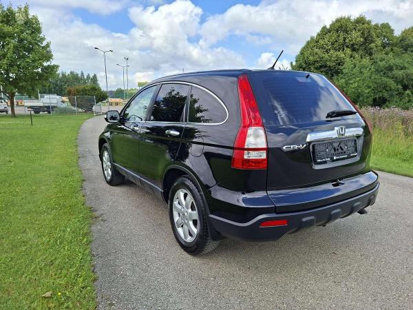 Melns Honda CR-V 2008 Šauļi, ar dzinēja tilpumu 2.20 L un nobraukumu 204 tūkst. km par 5750 €, foto 7 vietnē AUTOMOTO.COM.LV
