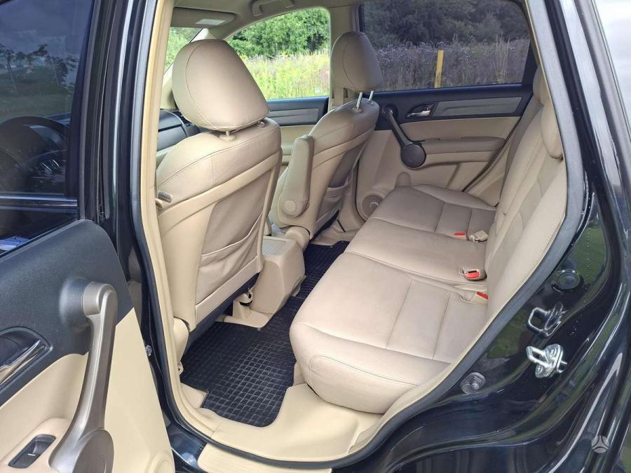 Melns Honda CR-V 2008 Šauļi, ar dzinēja tilpumu 2.20 L un nobraukumu 204 tūkst. km par 5750 €, foto 12 vietnē AUTOMOTO.COM.LV