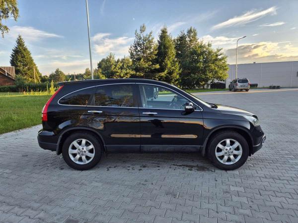 Melns Honda CR-V 2008 Utena, ar dzinēja tilpumu 2.20 L un nobraukumu 285 tūkst. km par 3490 €, foto 6 vietnē AUTOMOTO.COM.LV
