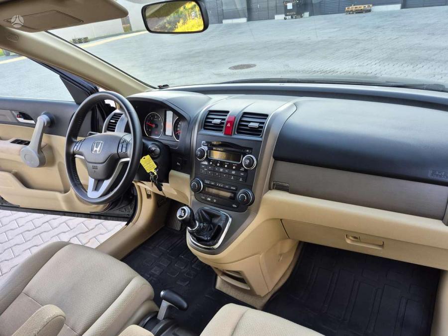 Melns Honda CR-V 2008 Utena, ar dzinēja tilpumu 2.20 L un nobraukumu 285 tūkst. km par 3490 €, foto 16 vietnē AUTOMOTO.COM.LV