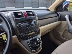 Melns Honda CR-V 2008 Utena, ar dzinēja tilpumu 2.20 L un nobraukumu 285 tūkst. km par 3490 €, foto 17 vietnē AUTOMOTO.COM.LV