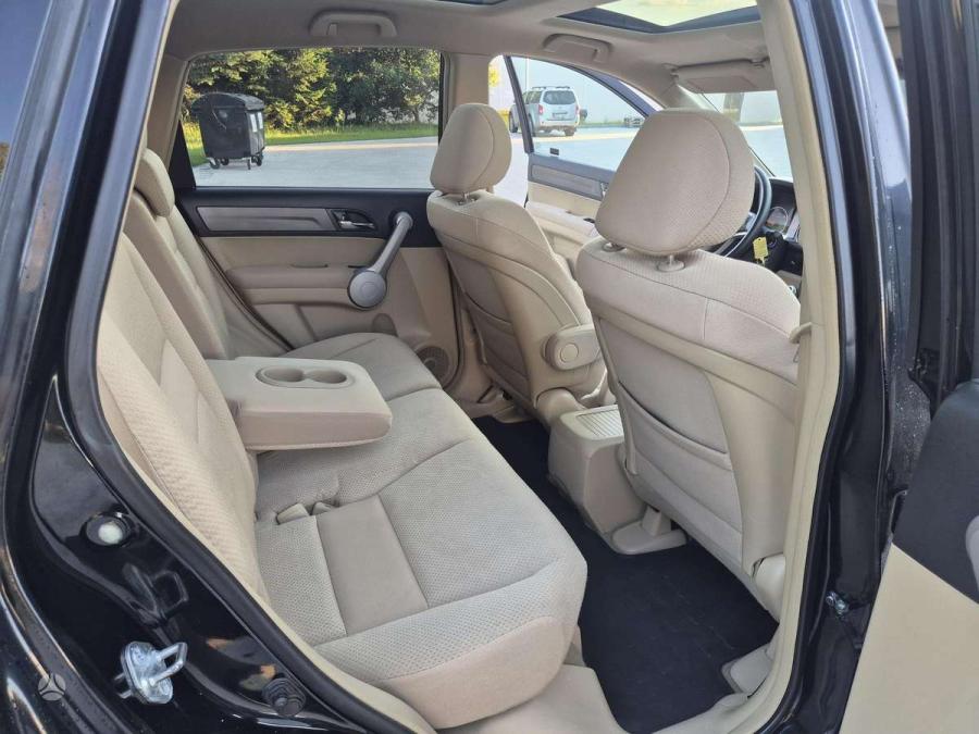 Melns Honda CR-V 2008 Utena, ar dzinēja tilpumu 2.20 L un nobraukumu 285 tūkst. km par 3490 €, foto 19 vietnē AUTOMOTO.COM.LV
