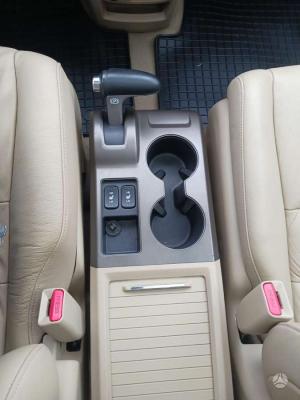 Melns Honda CR-V 2008 Marijampole, ar dzinēja tilpumu 2.20 L un nobraukumu 287 tūkst. km par 4850 €, foto 13 vietnē AUTOMOTO.COM.LV