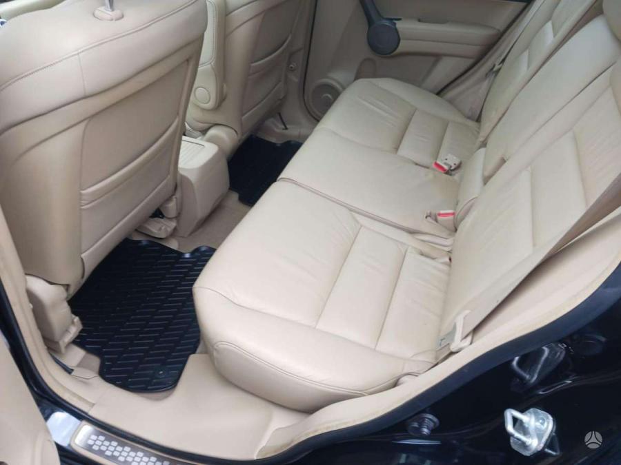 Melns Honda CR-V 2008 Marijampole, ar dzinēja tilpumu 2.20 L un nobraukumu 287 tūkst. km par 4850 €, foto 15 vietnē AUTOMOTO.COM.LV